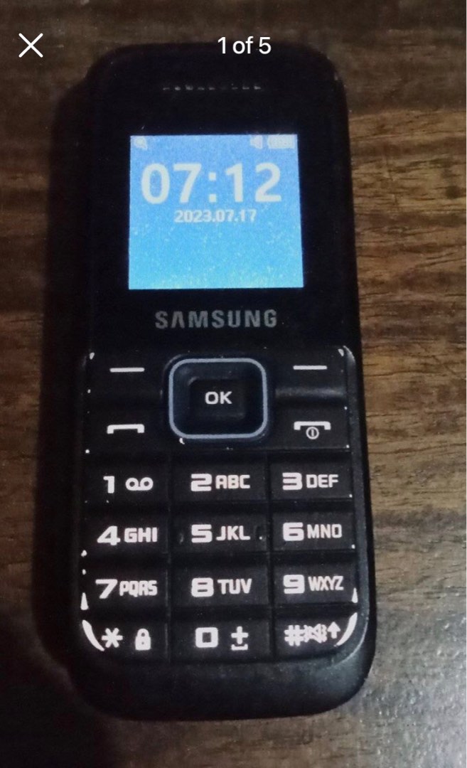Samsung SM B105E Keypad Phone on Carousell