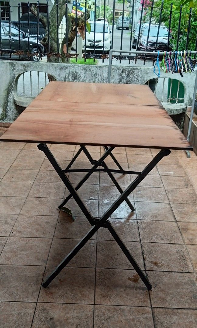 Set Meja Berniaga Niaga Pasar Malam Stall Table, Furniture & Home ...
