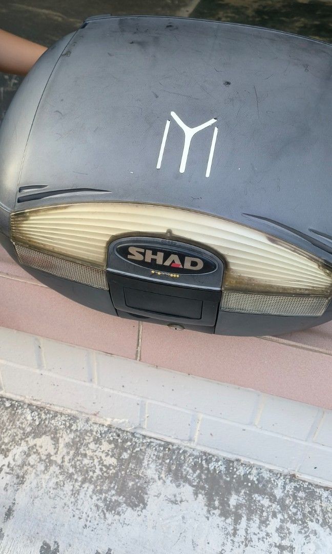 Shad SH45 Box and base plate, Motorcycles, Motorcycle Accessories on ...
