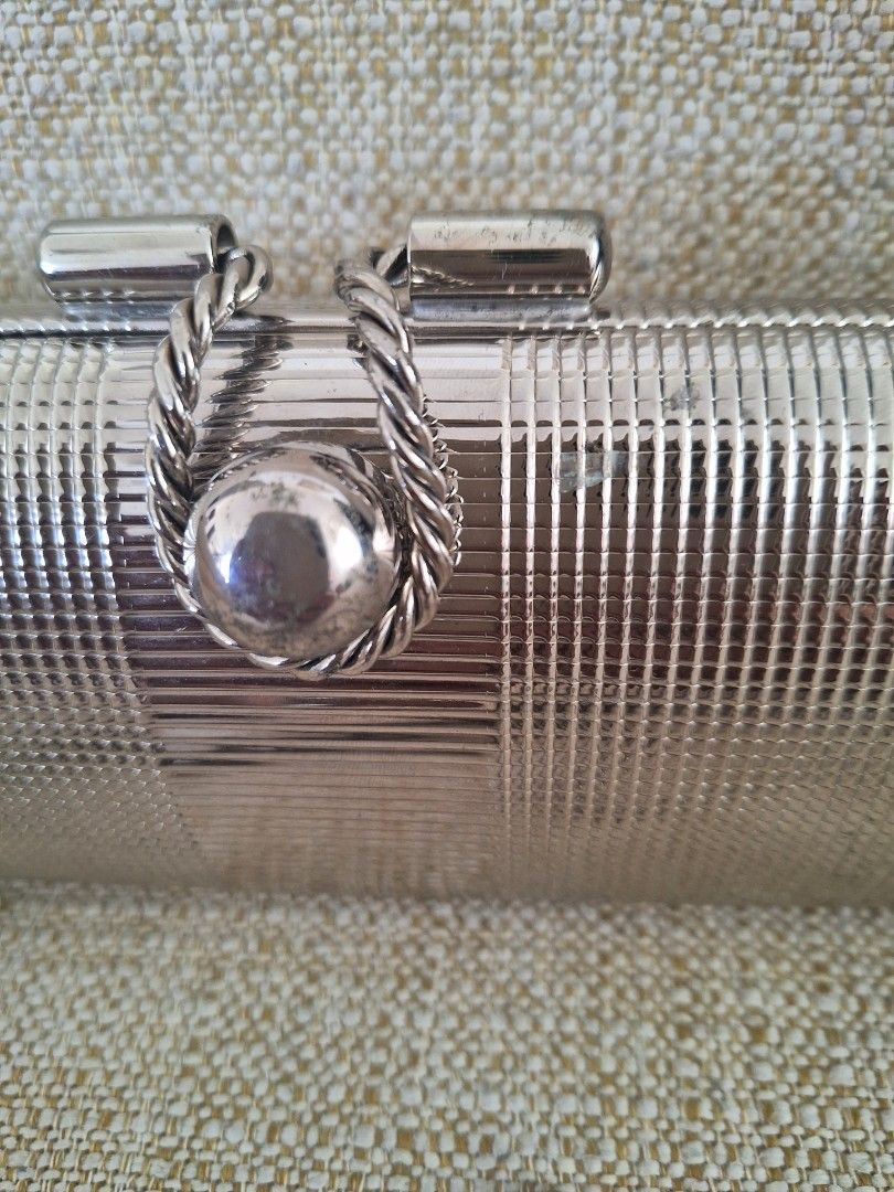Silver Metal Clutch, Women's Fashion, Bags & Wallets, Clutches on Carousell
