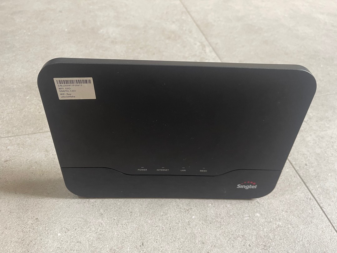 Singtel Mesh Router, Computers & Tech, Parts & Accessories, Networking ...