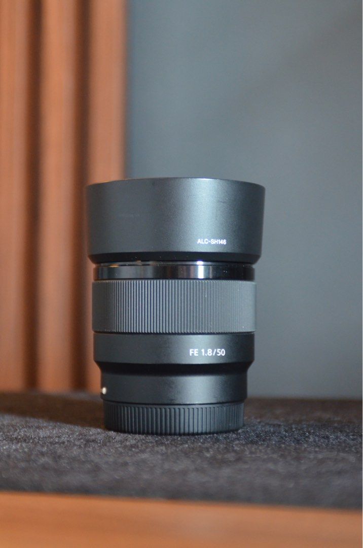 Sony FE 50mm f1.8 lense , Photography, Lens & Kits on Carousell