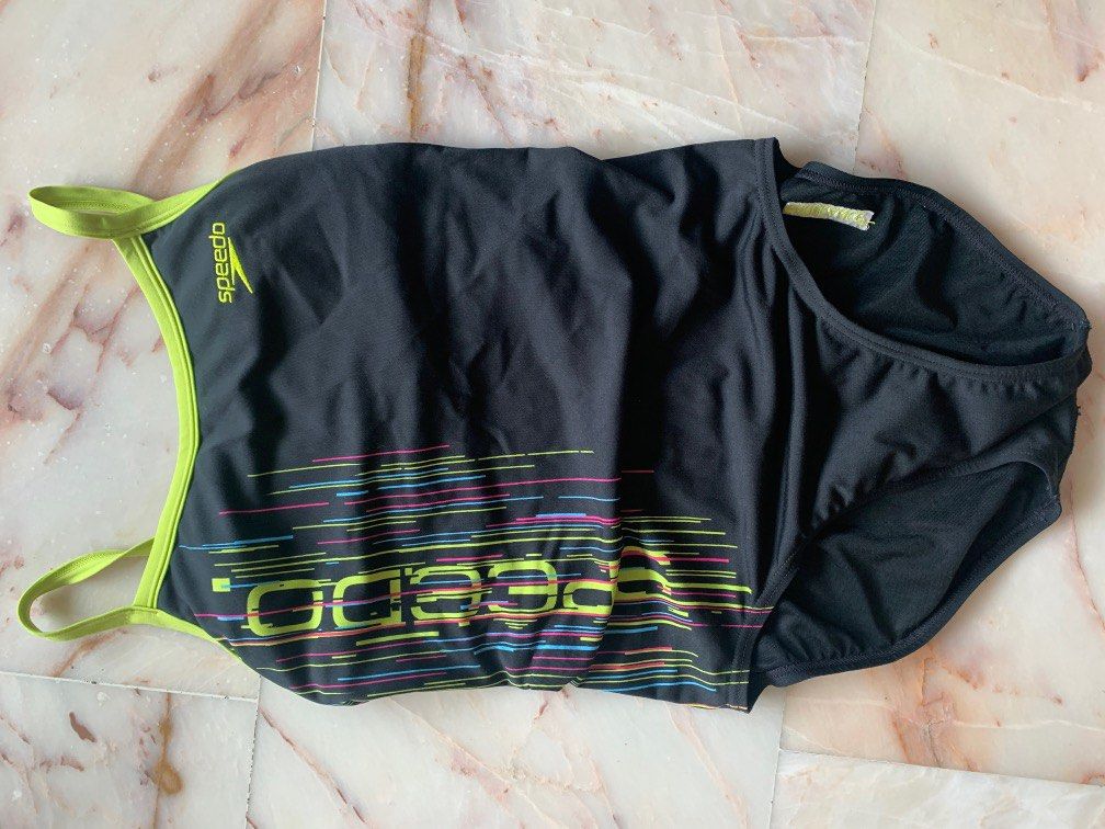 Speedo ladies swimsuit, Women's Fashion, Activewear on Carousell