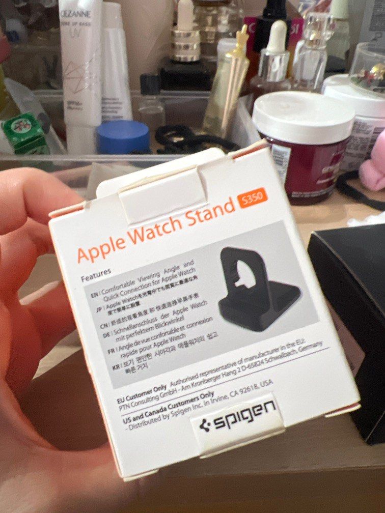 Spigen Apple Watch Stand, Mobile Phones & Gadgets, Wearables & Smart ...