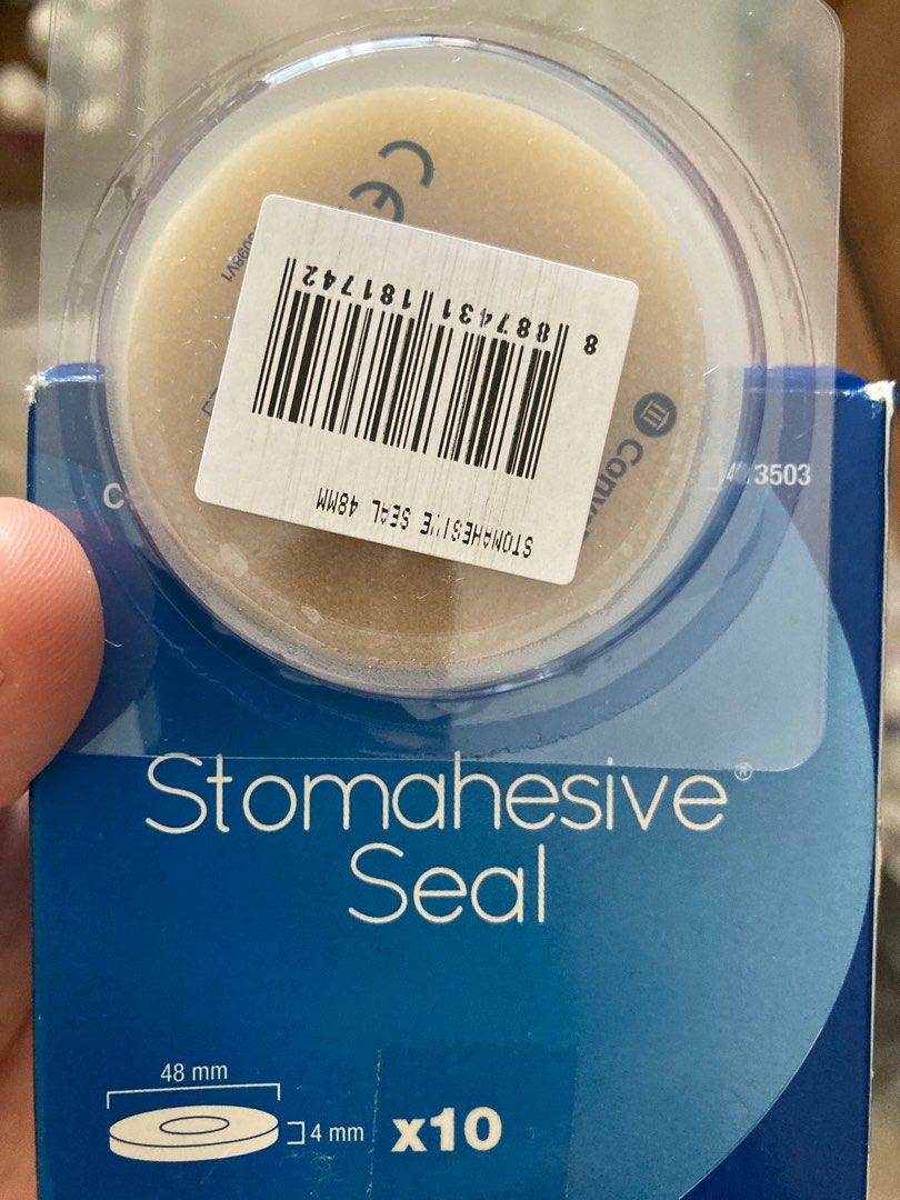Stomaseal, Health & Nutrition, Medical Supplies & Tools on Carousell