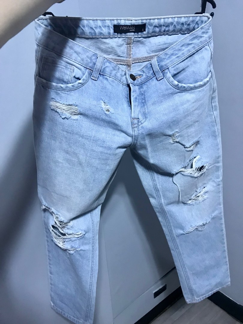 Tattered jeans, Women's Fashion, Bottoms, Jeans on Carousell