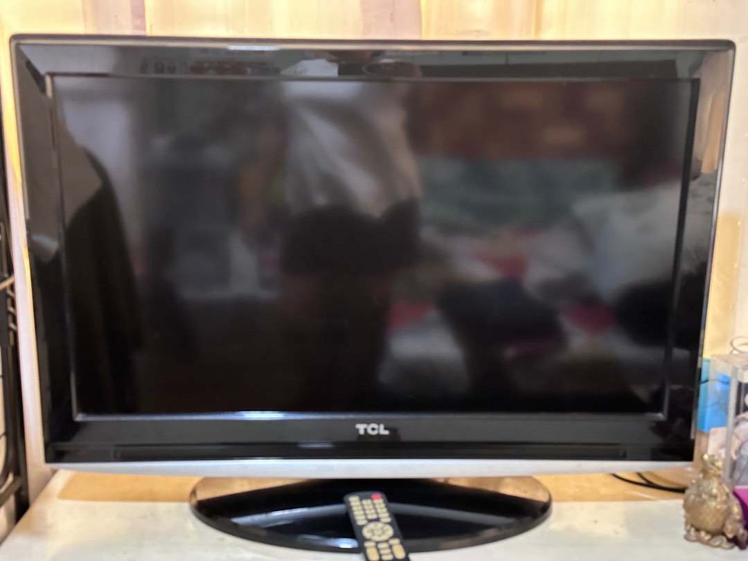 TCL non-smart TV, TV & Home Appliances, TV & Entertainment, TV on Carousell