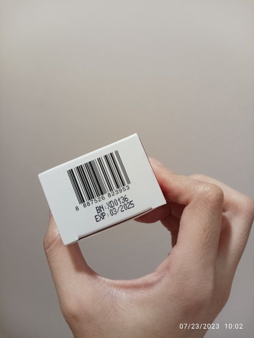 TDF blu viole sunscreen SPF PA 50+, Beauty & Personal Care, Face, Face ...