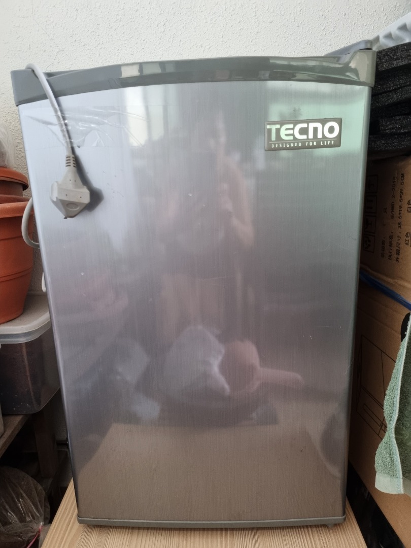 Tecno Bar Fridge, TV & Home Appliances, Kitchen Appliances ...