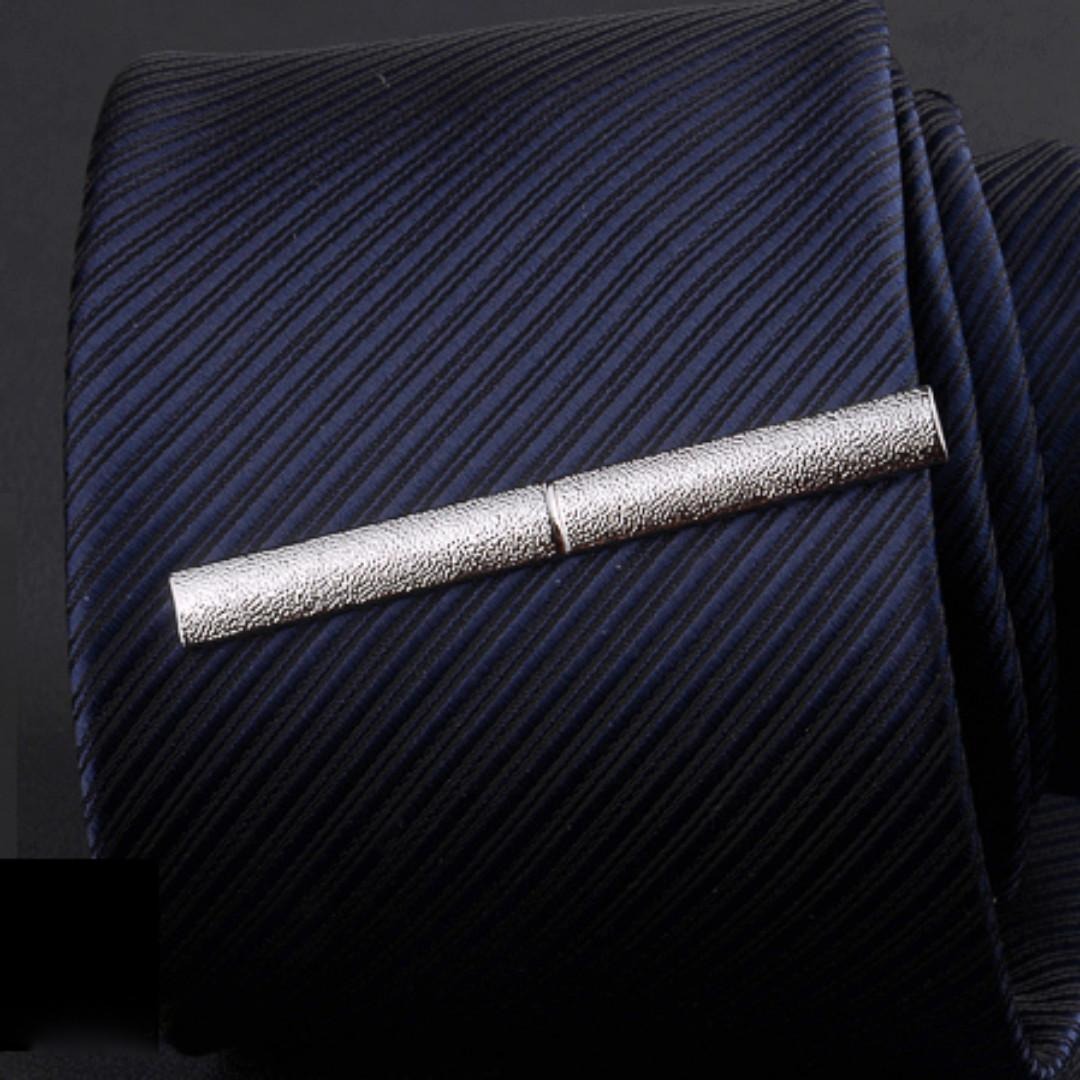 Tie Clip - 6cm, Men's Fashion, Watches & Accessories, Ties on Carousell