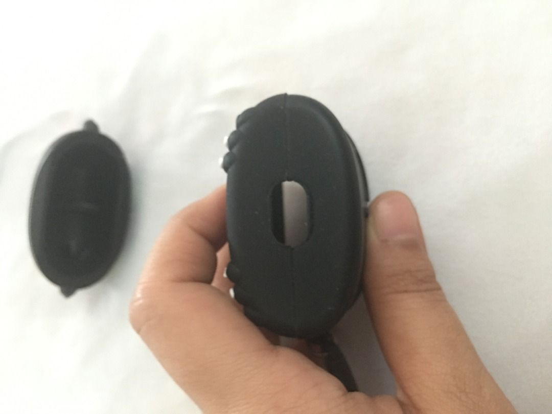 Toothless Airpods Case on Carousell