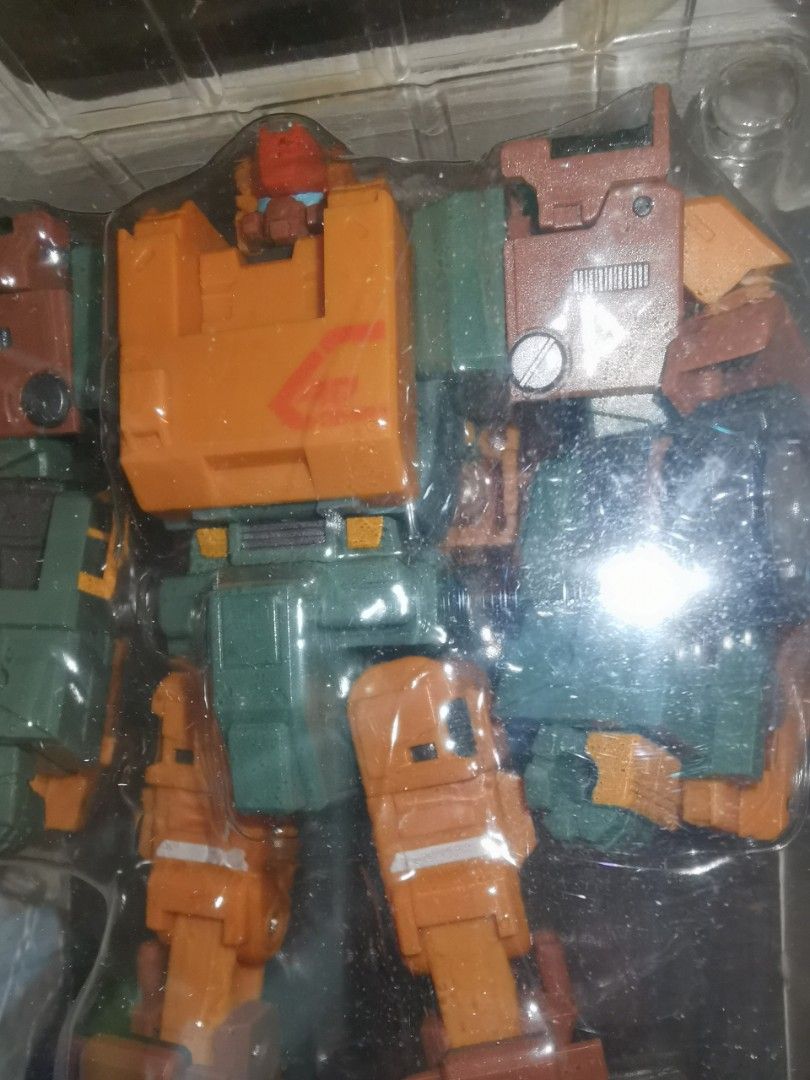 Transformers fansproject revolver core, Hobbies & Toys, Toys & Games on ...