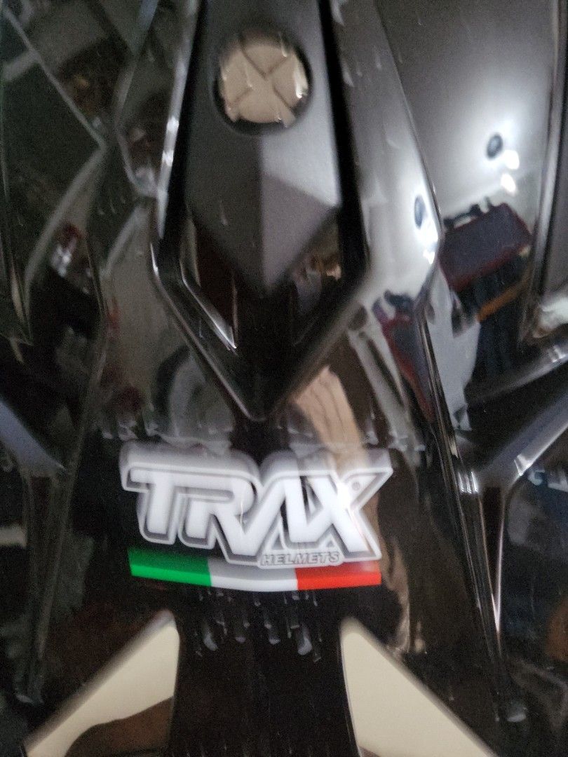 TRAX Helmet, Motorcycles, Motorcycle Accessories on Carousell