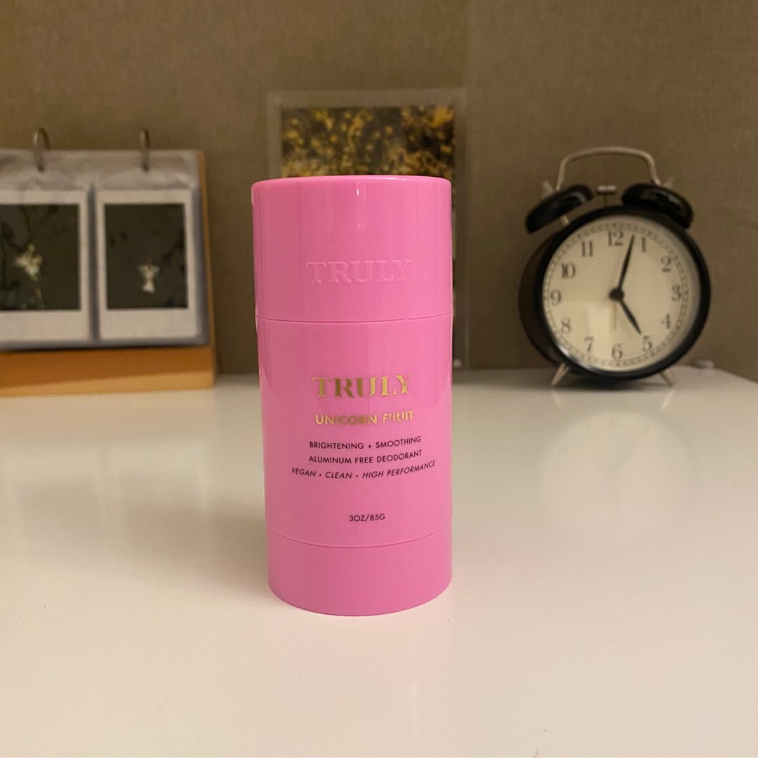 Truly unicorn fruit deodorant, Kesehatan & Kecantikan, Kulit, Sabun ...