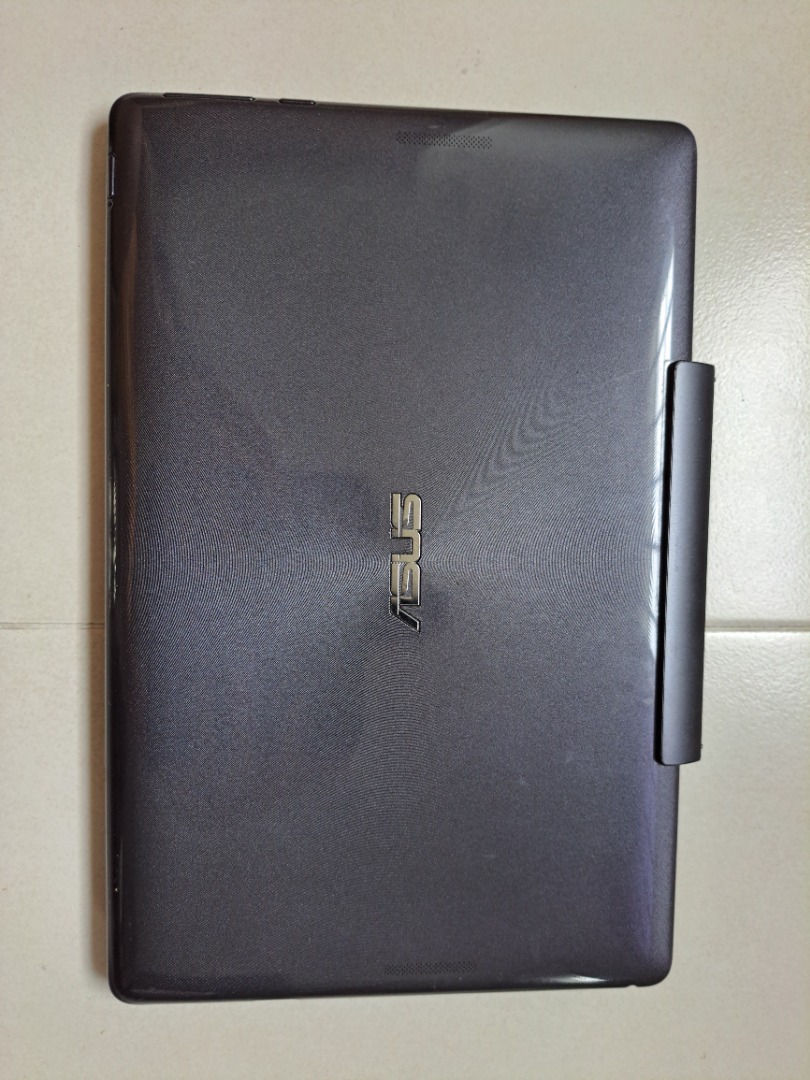 Ultraportable Laptop Asus T100, Computers & Tech, Laptops & Notebooks ...