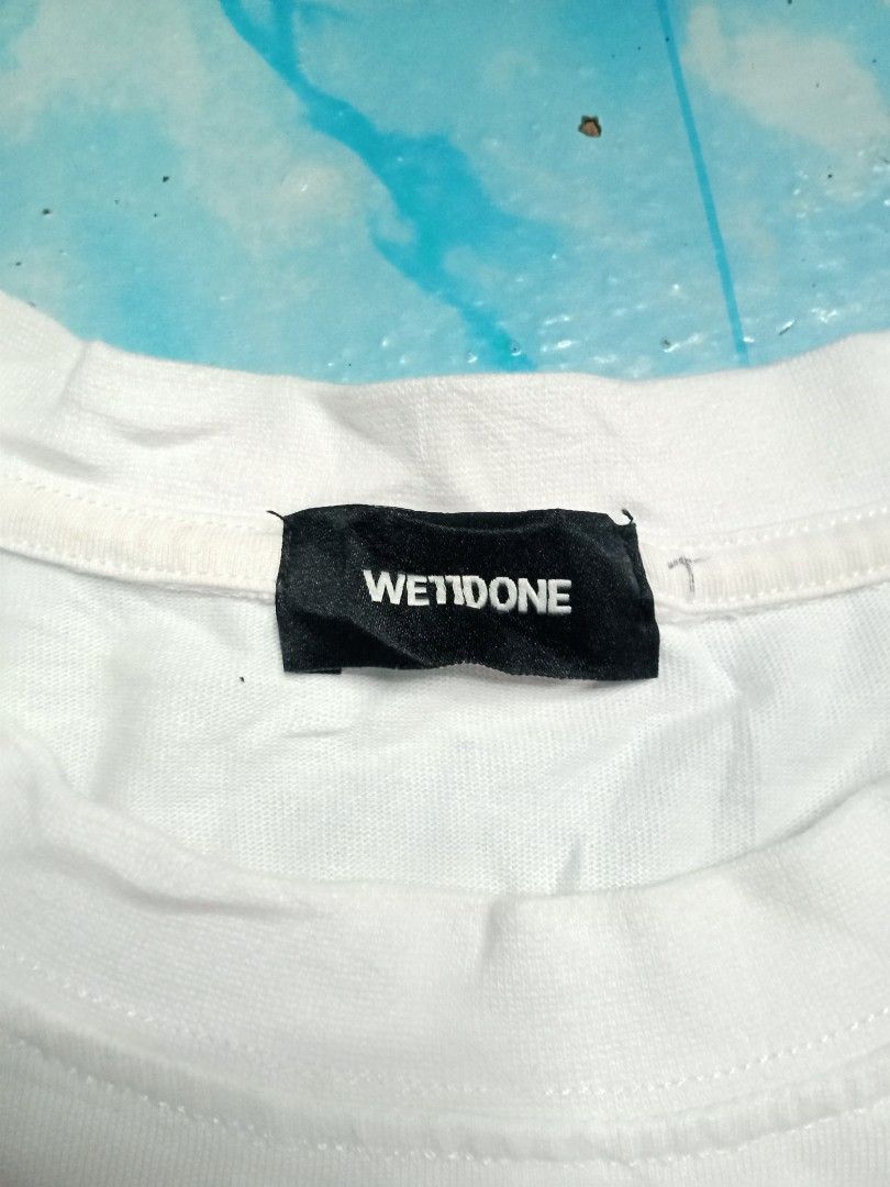 Welldone wavy logo, Announcements on Carousell