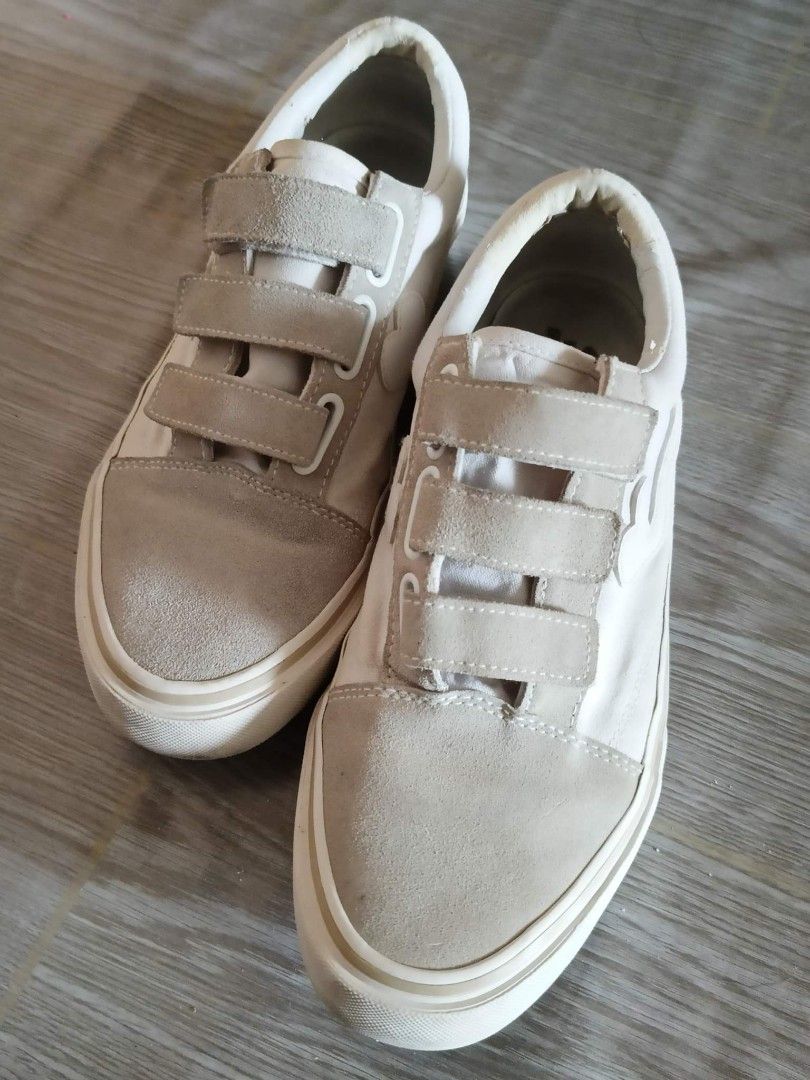 World Balance x Secret Fresh Sperm ( White ) on Carousell