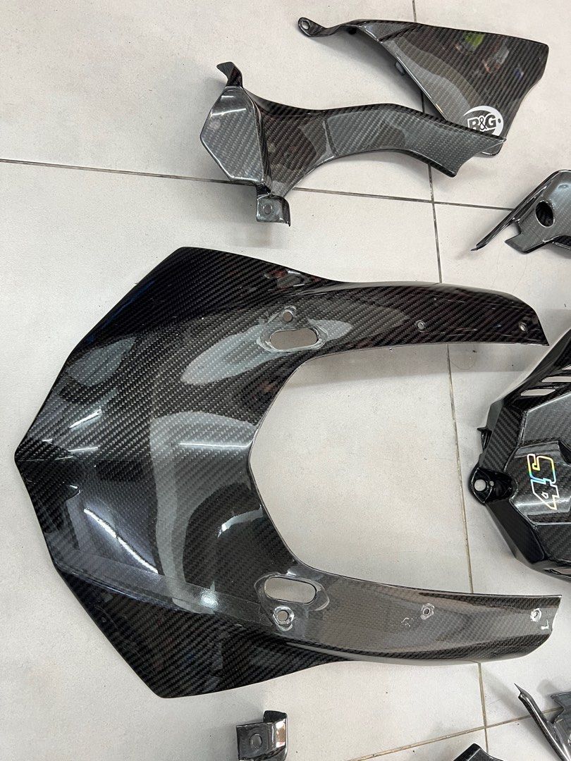 yamaha r1 cover, Motorcycles, Motorcycle Accessories on Carousell