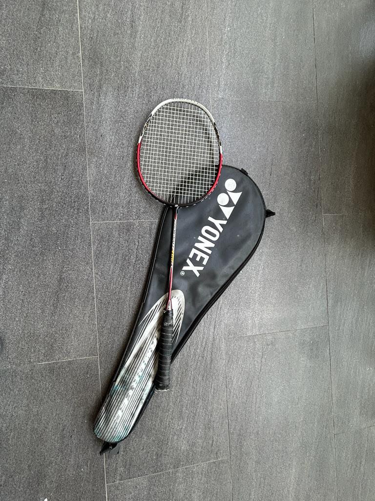 Yonex armortec 700 badminton racquet, Sports Equipment, Sports & Games, Racket & Ball Sports on ...
