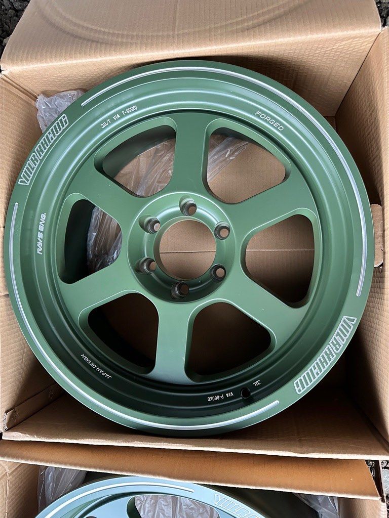 20” TE37 XT Green Design mags 6Holes pcd 139 Brandnew on Carousell
