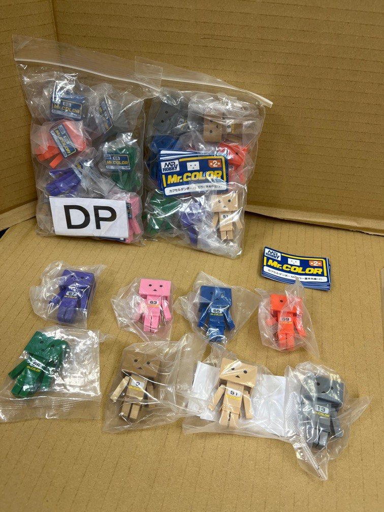 海洋堂 紙箱人 Mr. Color 全8種, 興趣及遊戲, 玩具 & 遊戲類 - Carousell