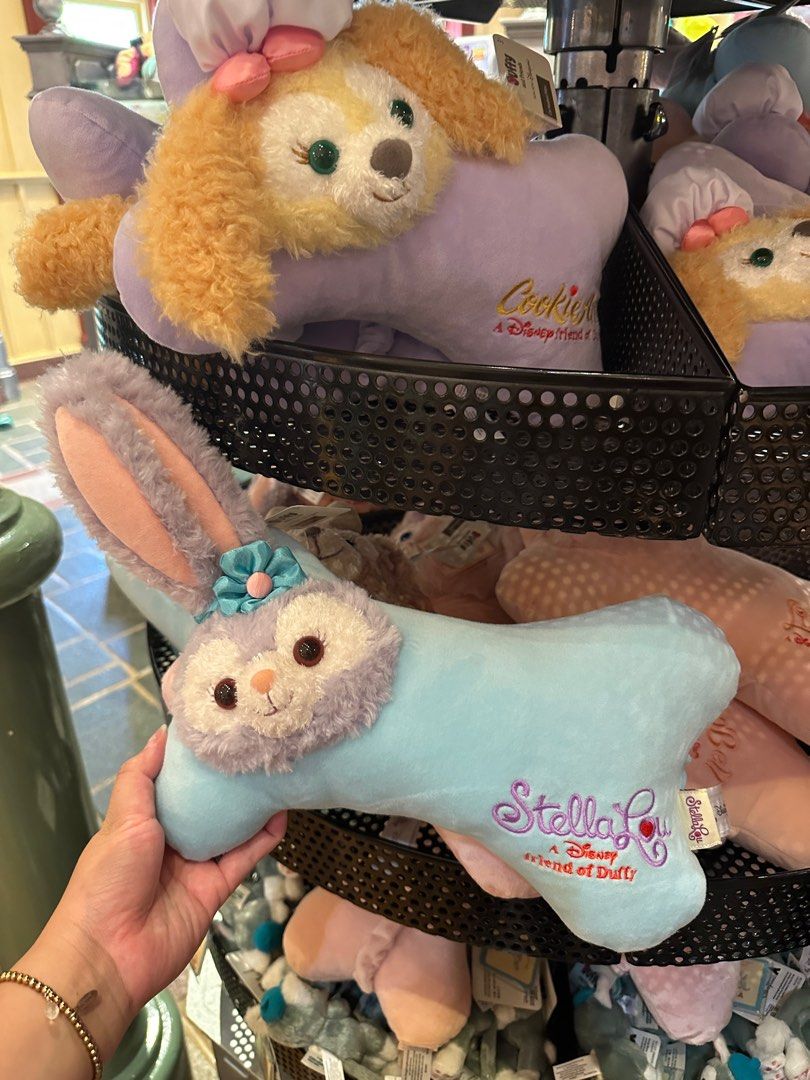 [代購]香港迪士尼汽車座位頸枕 Shellie May/ Duffy/ Stella Lou/ Cookie Ann/Linabell, 預購 ...