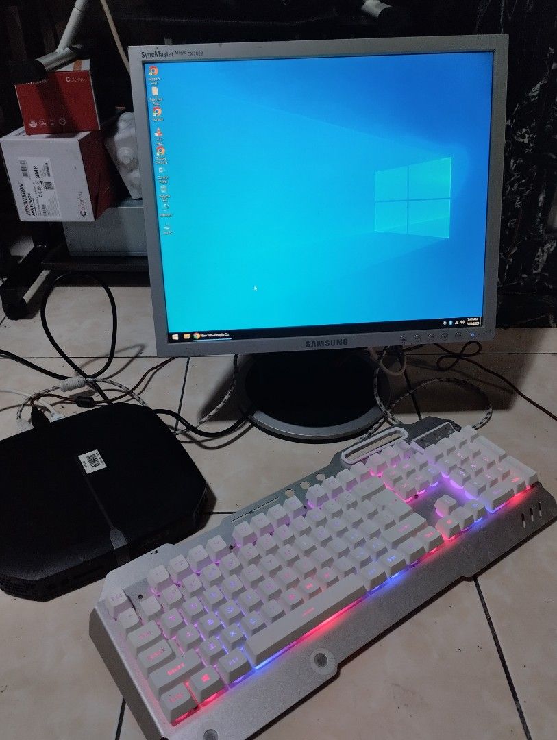 Acer Veriton Computer Set, Computers & Tech, Desktops on Carousell