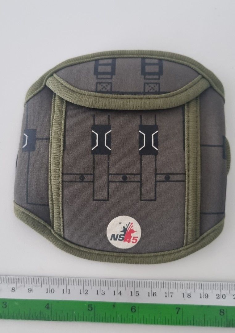 Arm Band Pouch velcro Army Camo Pattern, Sports Equipment, Other Sports ...