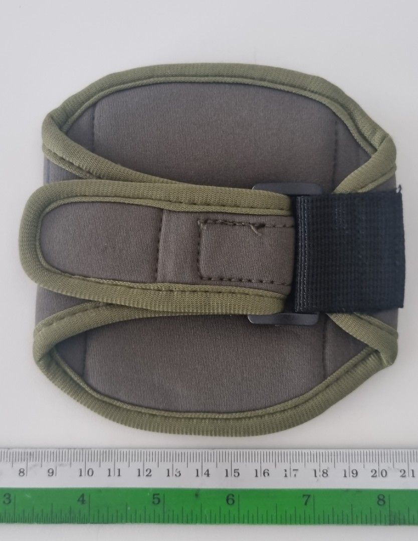 Arm Band Pouch velcro Army Camo Pattern, Sports Equipment, Other Sports ...