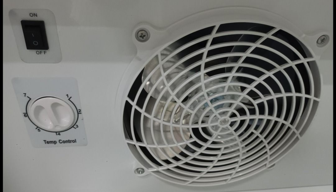 Aucma Standing Glass Door Drinks Showcase Chiller SC-385 (385 Litres ...