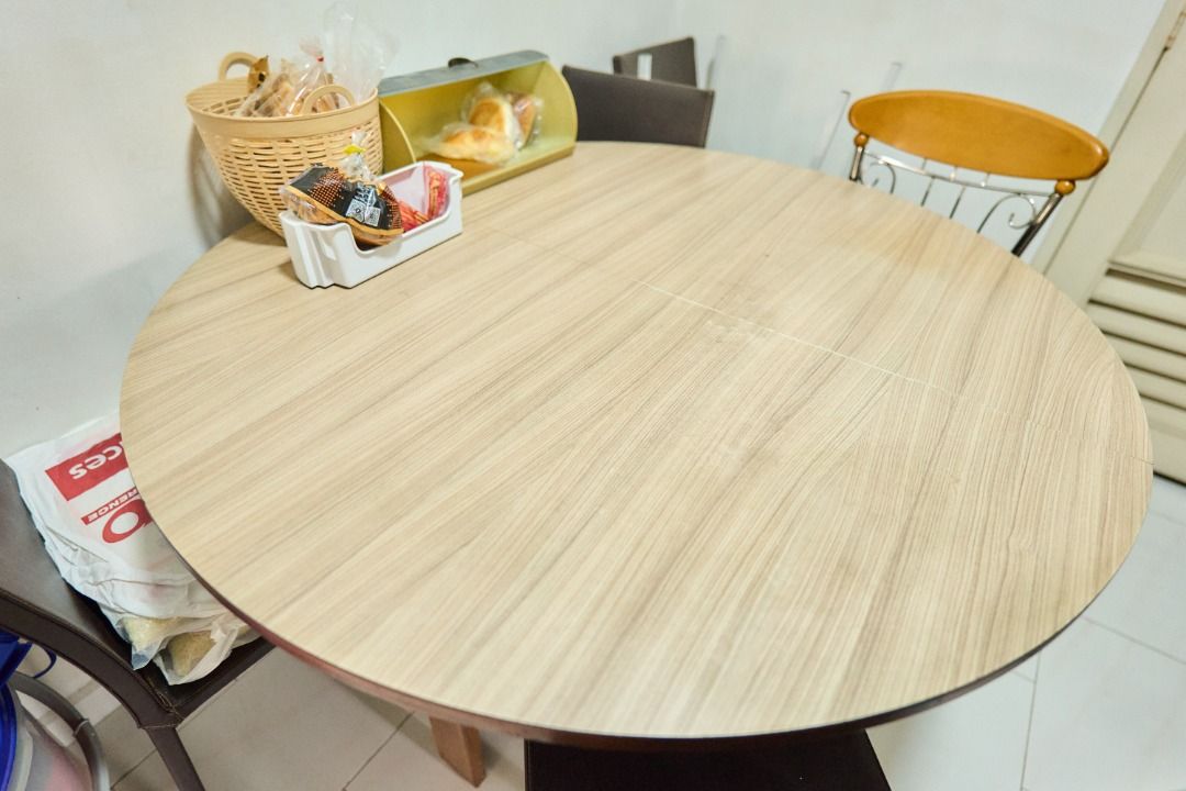 Custom Extendable Big Round Dining Table with solid wood legs ...