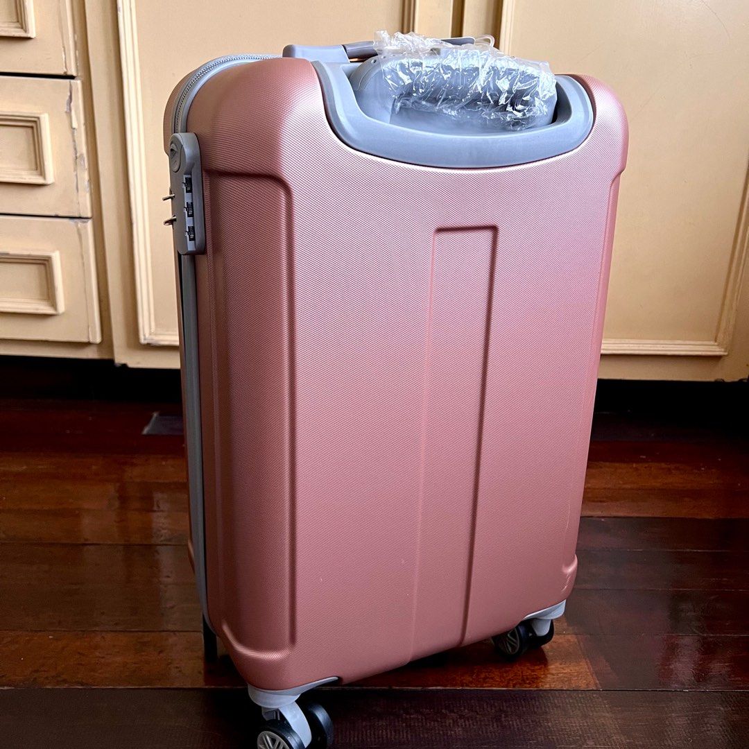 Brand New SM Luggage (Handcarry), Hobbies & Toys, Travel, Luggage on ...