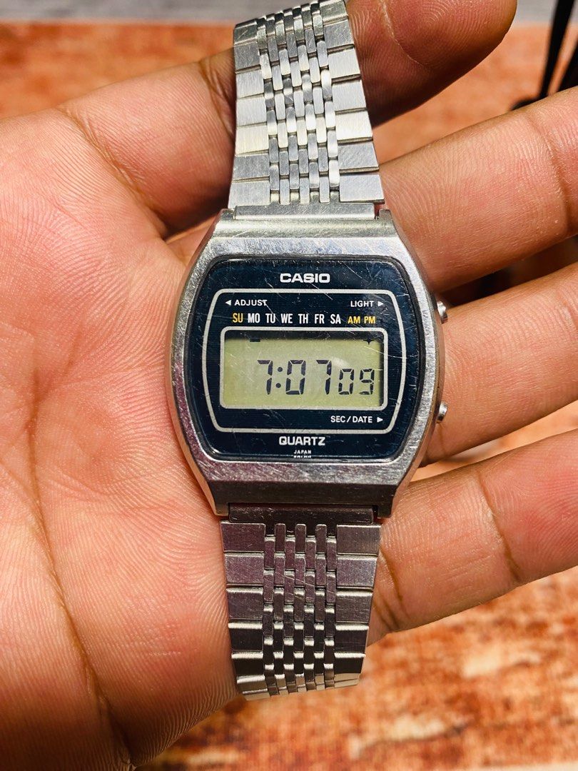 CASIO 54QS-15 EARLY 70s DIGITAL WATCH, Men's Fashion, Watches ...