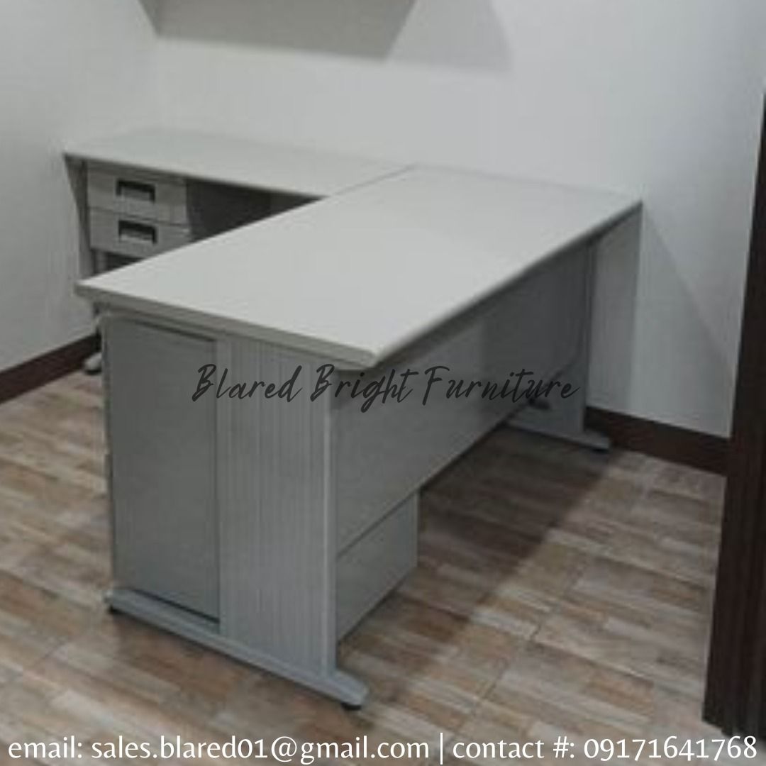 CD Series 002 - L shape Table Office Furniture Partition on Carousell