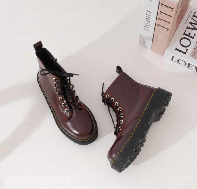 Coco x Fifi Mackenzie Boots in Burgundy on Carousell
