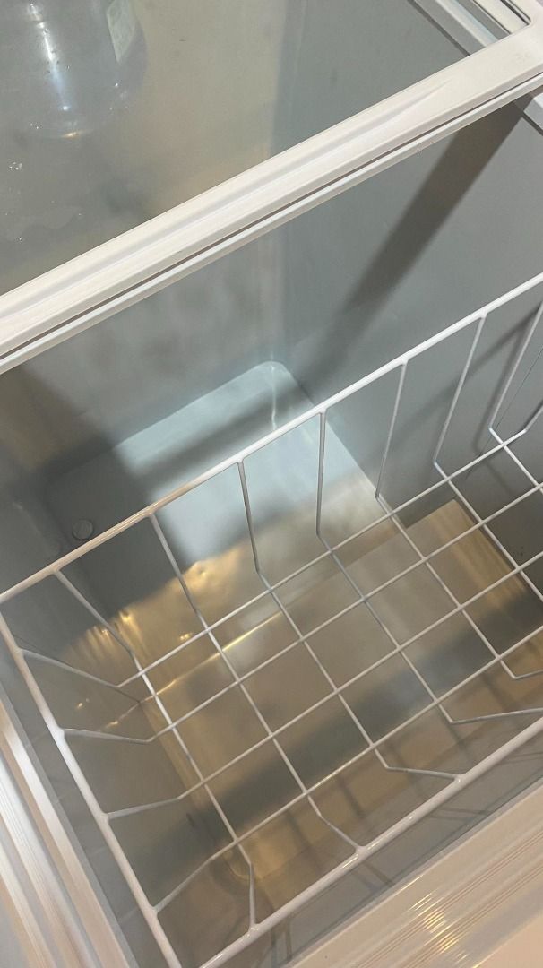 Condura Chest Freezer (CCF150RI 5 cu.) on Carousell