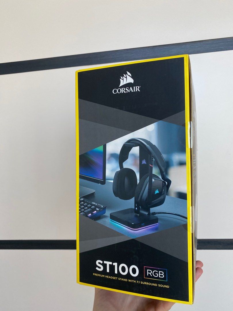 Corsair Head Stand ST 100, Audio, Other Audio Equipment on Carousell