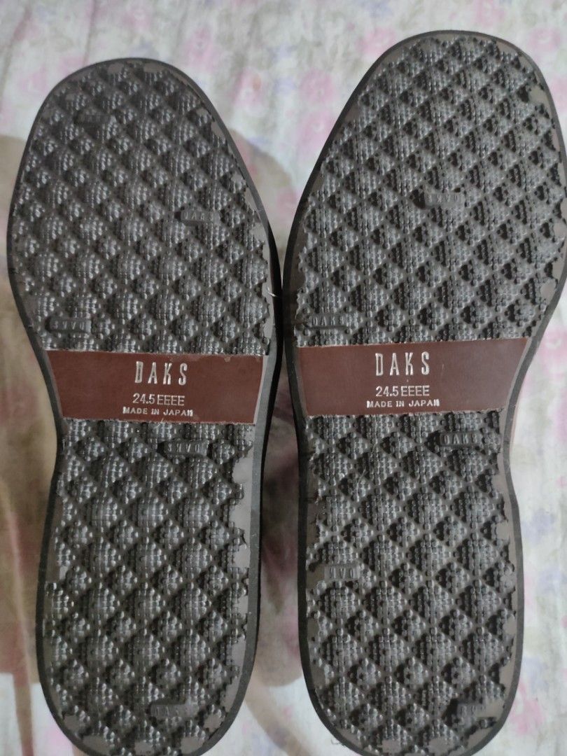 Daks london leather shoes on Carousell