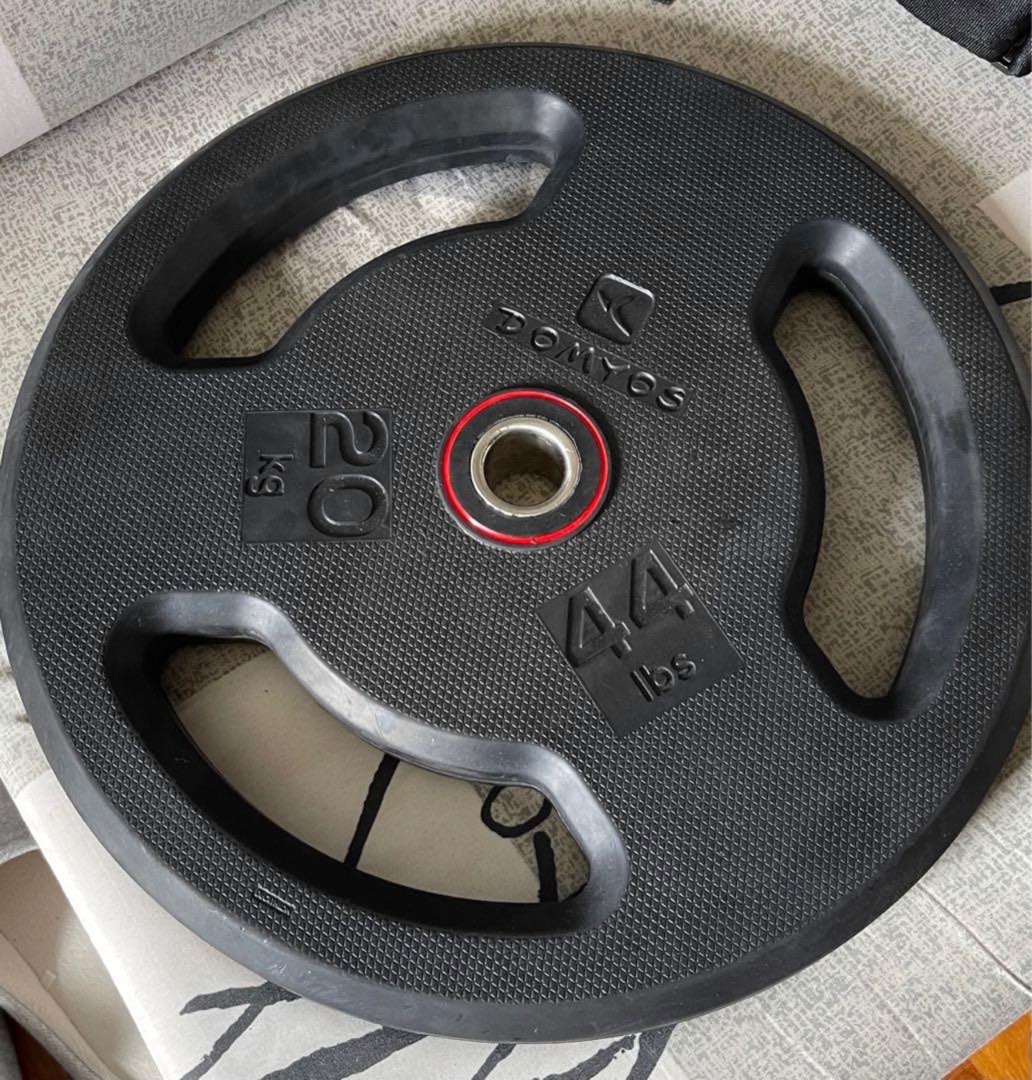 Decathlon 20KG Rubber Coated 28MM Weight Plate/Disc, Sports Equipment ...