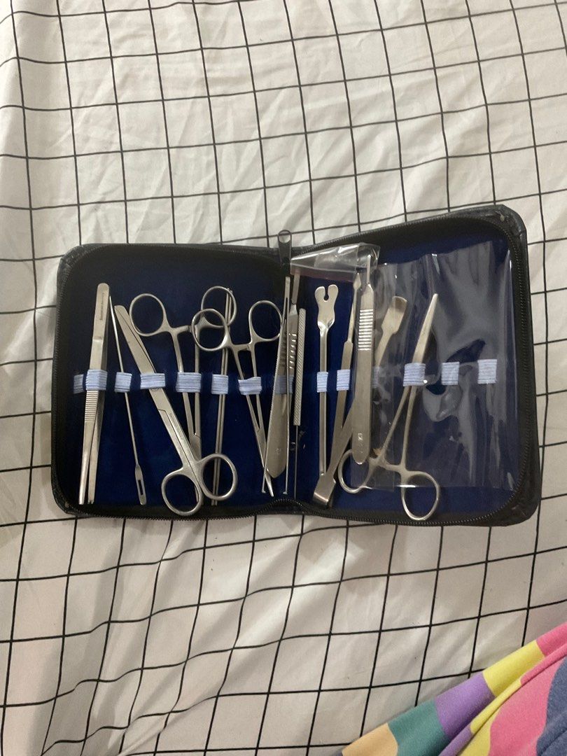 Dissection kit on Carousell