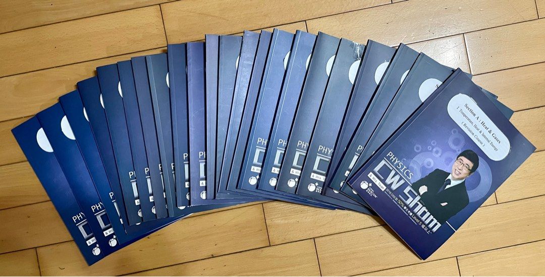 Dse Physics CW Sham notes and mock papers, 興趣及遊戲, 書本 & 文具, 教科書 - Carousell