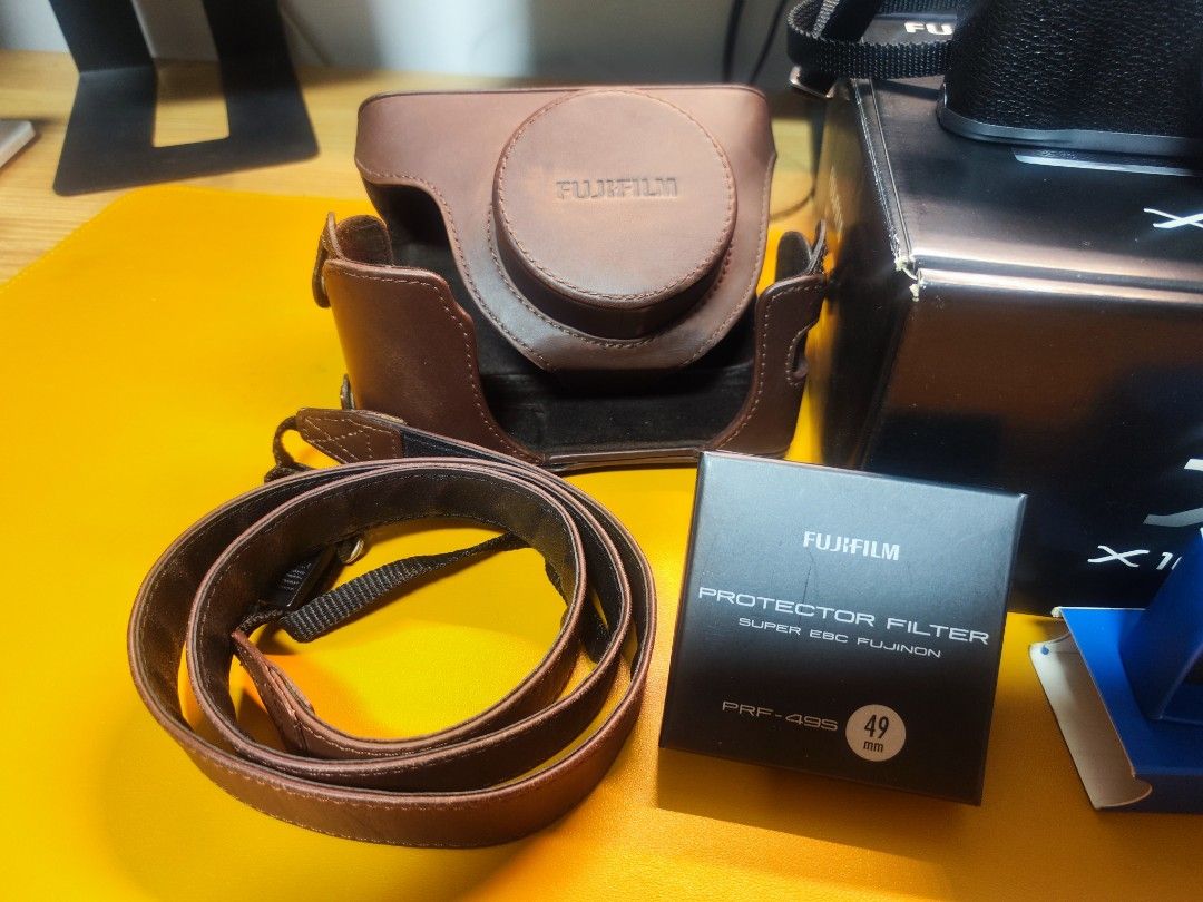 Fujifilm X100s (Full Set), Photography, Cameras on Carousell