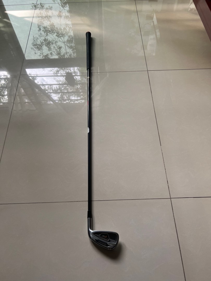 Golf Club PSi Iron 4, Sports Equipment, Sports & Games, Golf on Carousell