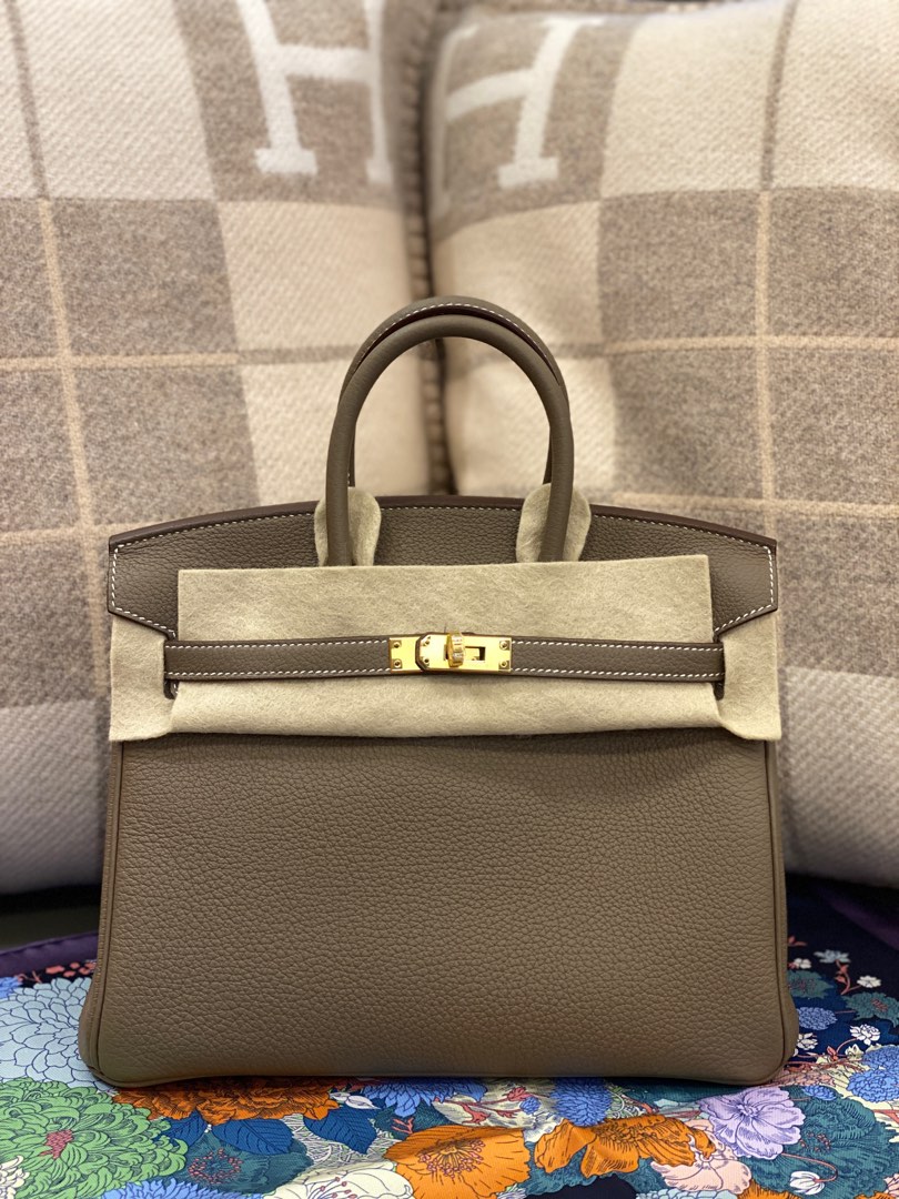 Hermes Birkin 25 in Etoupe Togo GHW, Luxury, Bags & Wallets on Carousell