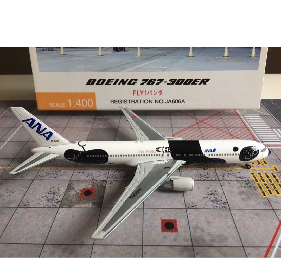 Herpa 1/400 ANA B767-300ER Panda JA606A, Hobbies & Toys, Toys & Games ...