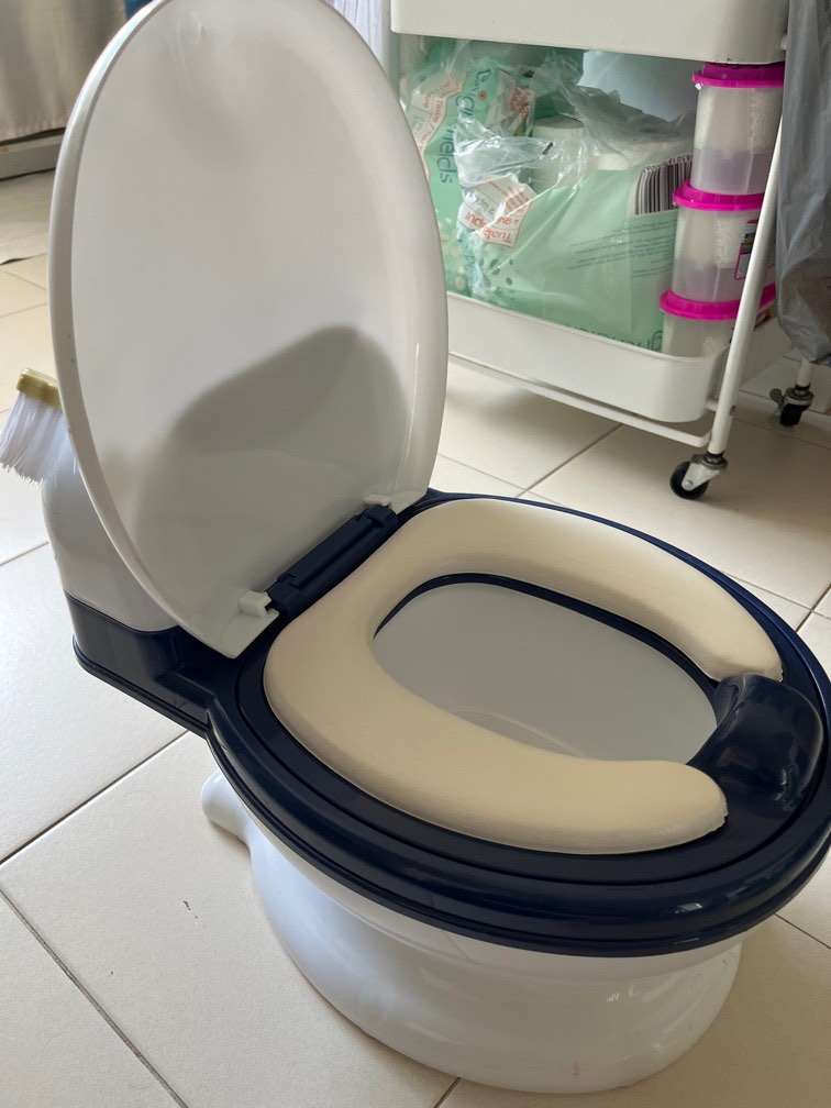 Kids Toilet Bowl, Babies & Kids, Bathing & Changing, Toilet Training on ...