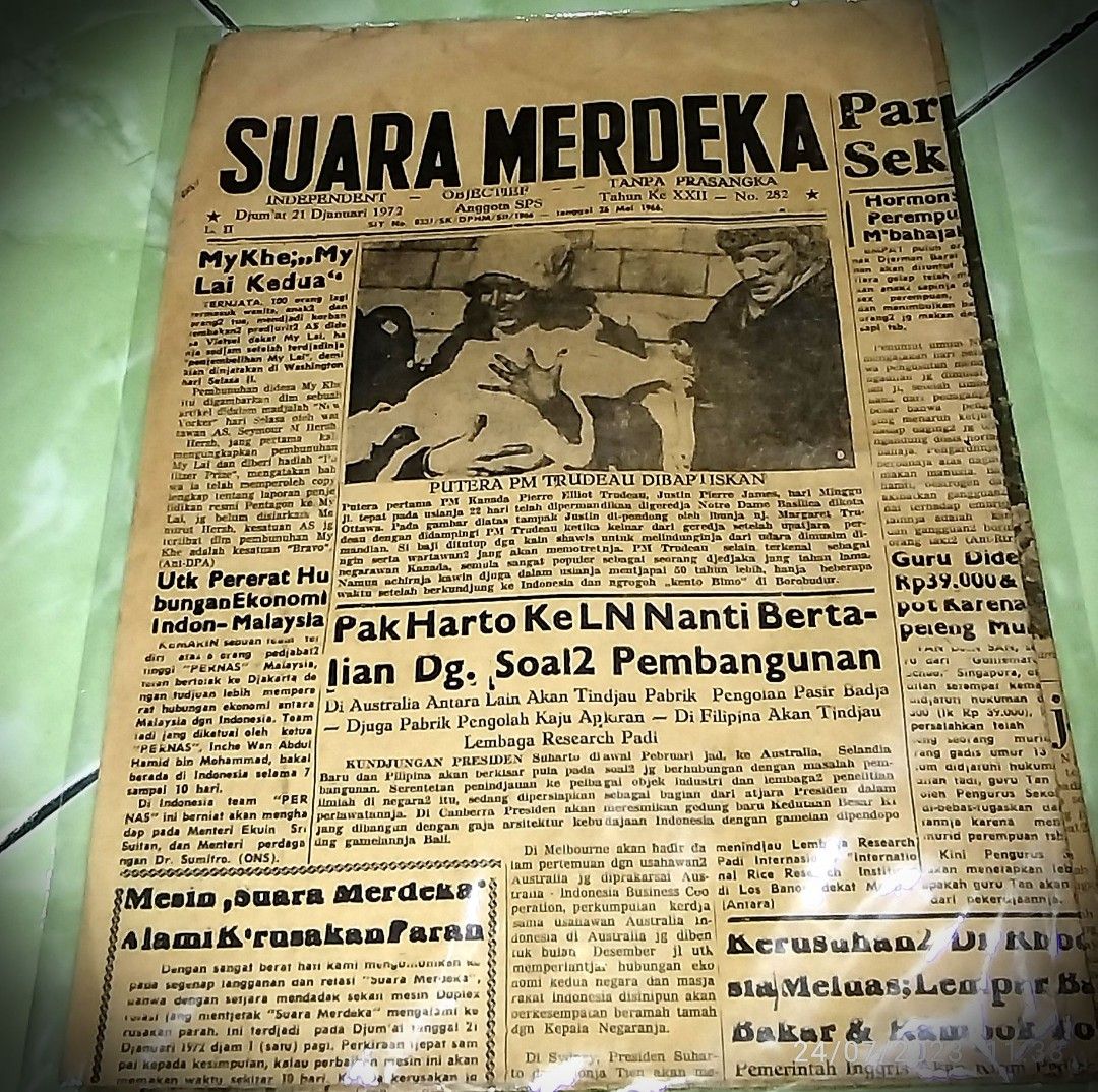 Koran SUARA MERDEKA Thn.1972, Buku & Alat Tulis, Majalah & Lainnya di ...