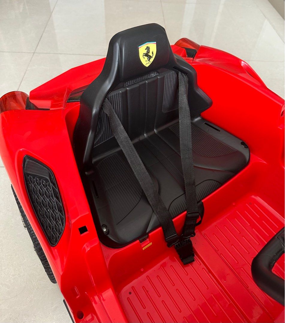 [Lightly Used] Red Ferrari battery operated Car for Kids, Hobbies ...