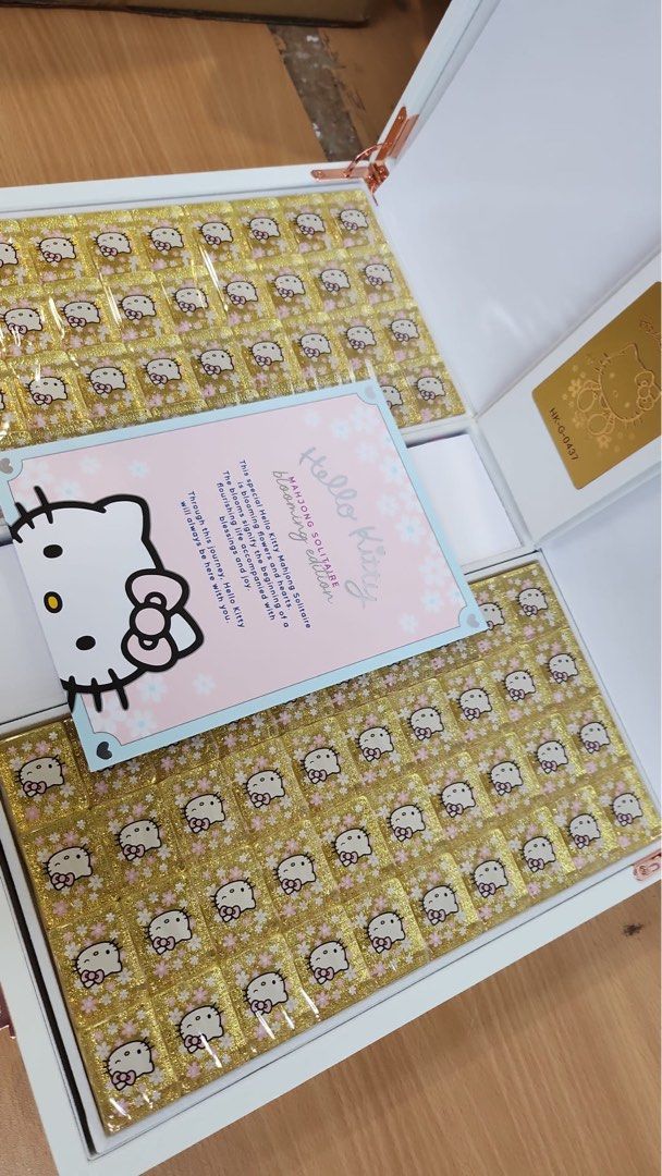 Limited Hello kitty mahjong set GOLD, Hobbies & Toys, Toys & Games on ...