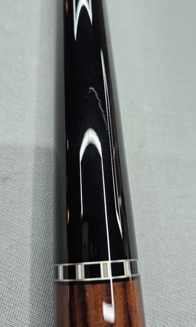 Mezz Exceed EXD2-R/E Pool Cue, Sports Equipment, Sports & Games ...